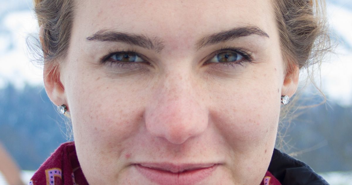 Dr. Adrianne Zeeman - Vet in Brentwood, ENG - Vetster