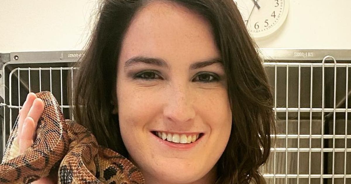 Dr. Colleen McCarthy - Vet in Hensley, AR - Vetster