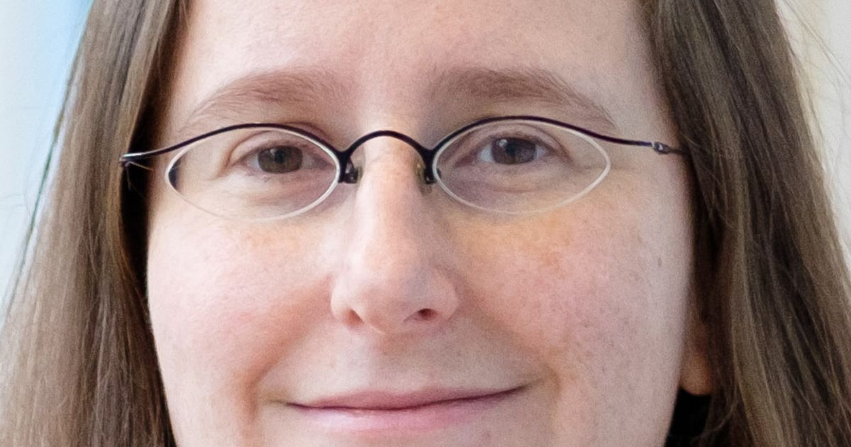 Dr. Elizabeth Chapman - Vet in Reston, VA - Vetster