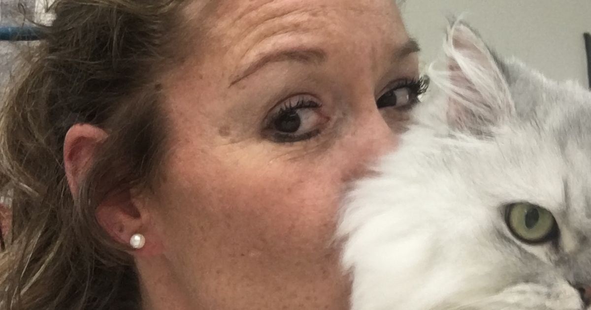 Dr. Christine Tuma - Vet from Bull Valley, IL - Vetster