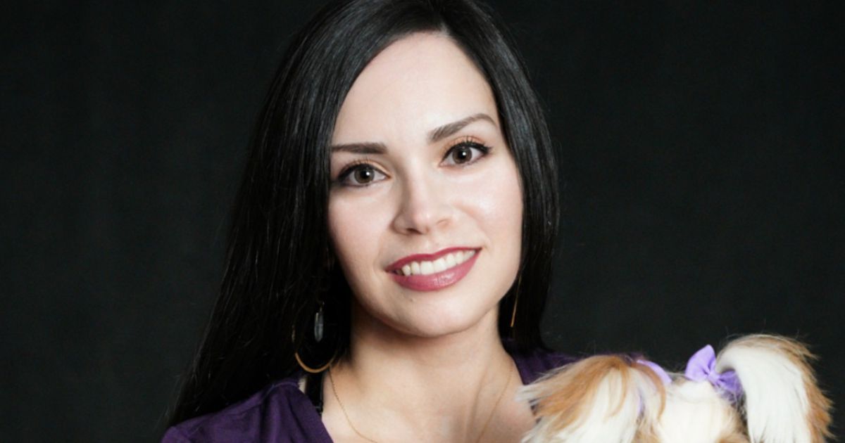 Dr. Wanda Gonzalez - Vet in Orlando, FL - Vetster