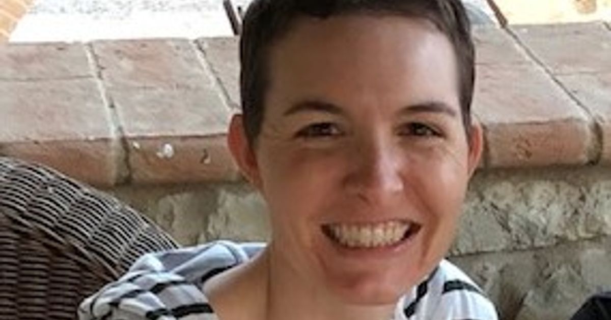 Dr. Amy Cooper - Vet in Germantown, TN - Vetster