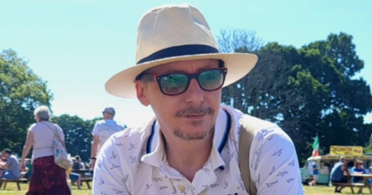 Dr. Stuart Bond - Vet in Dorchester, ENG - Vetster